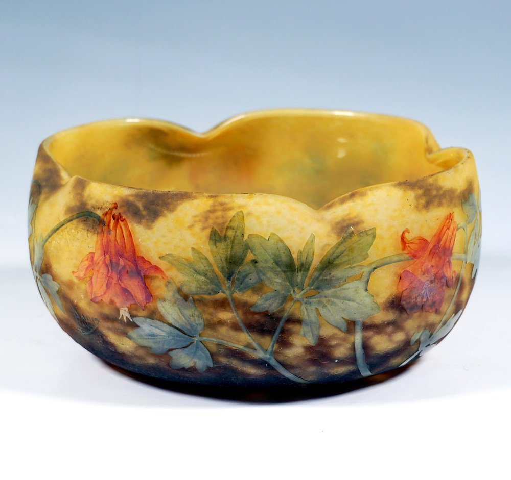 Große Jugendstil Blumenschale mit kolumbianischem Dekor von Daum Nancy ...