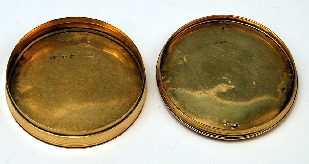 Biedermeier Gilt 750 Box with Portrait of Little Girl, Vienna, 1828 for ...