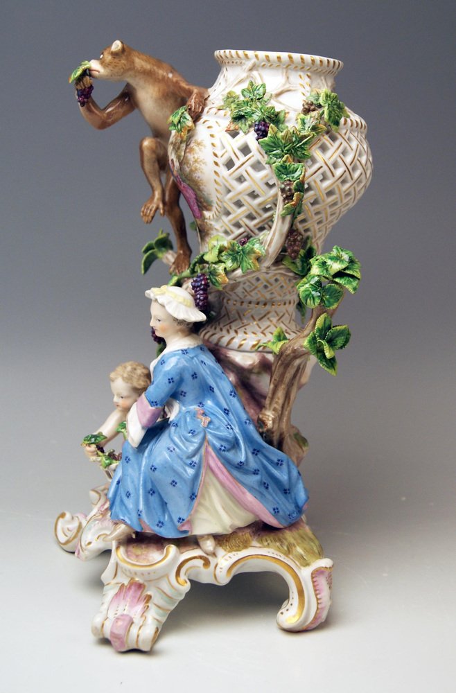 Meissen Potpourri Vase mit Weintrauben Monkey Modell 1002 Eberlein ...