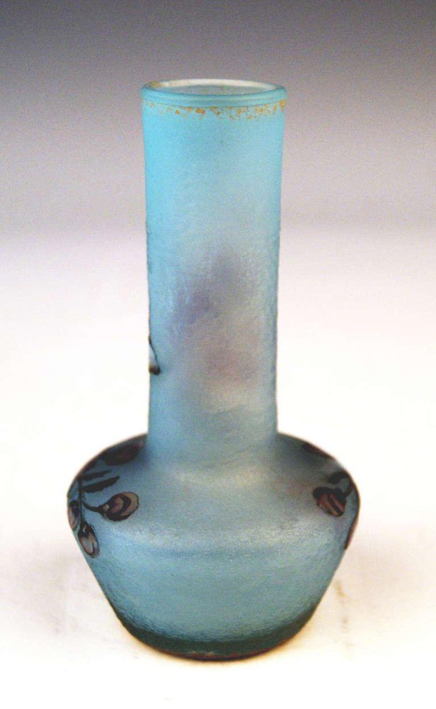 Jugendstil Vase mit Blüten auf Stielen Dekor von Daum Nancy, Lorraine ...
