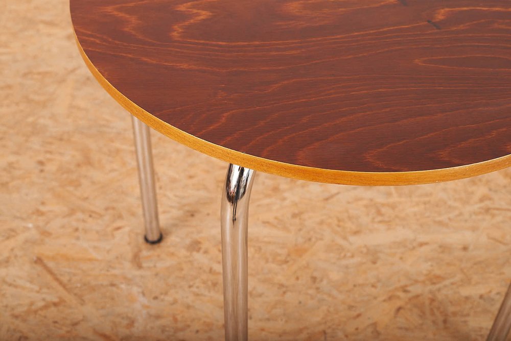 Steel Tube Table in Steel Frame Tube Chrome-Plated, Plate Plywood ...