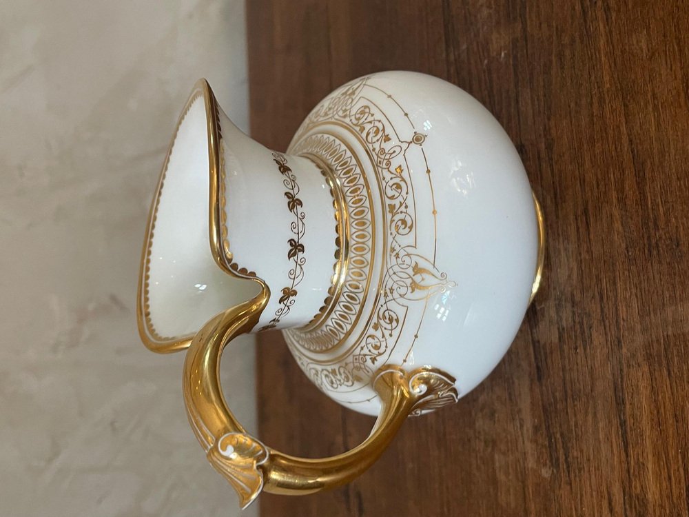 Antique Porcelain Milk Pitcher from Sèvres, 1847 for sale at Pamono