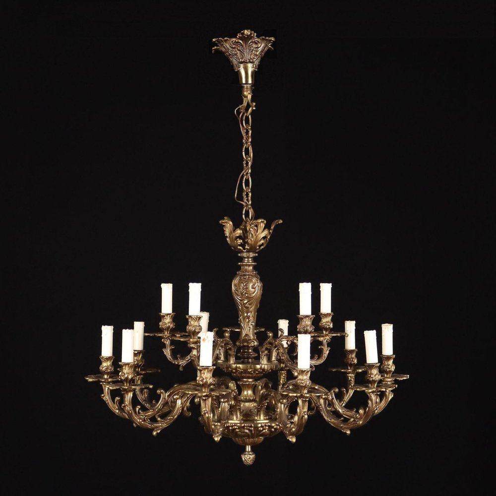 Rococo Style Chandelier in Gilded Bronze for sale at Pamono