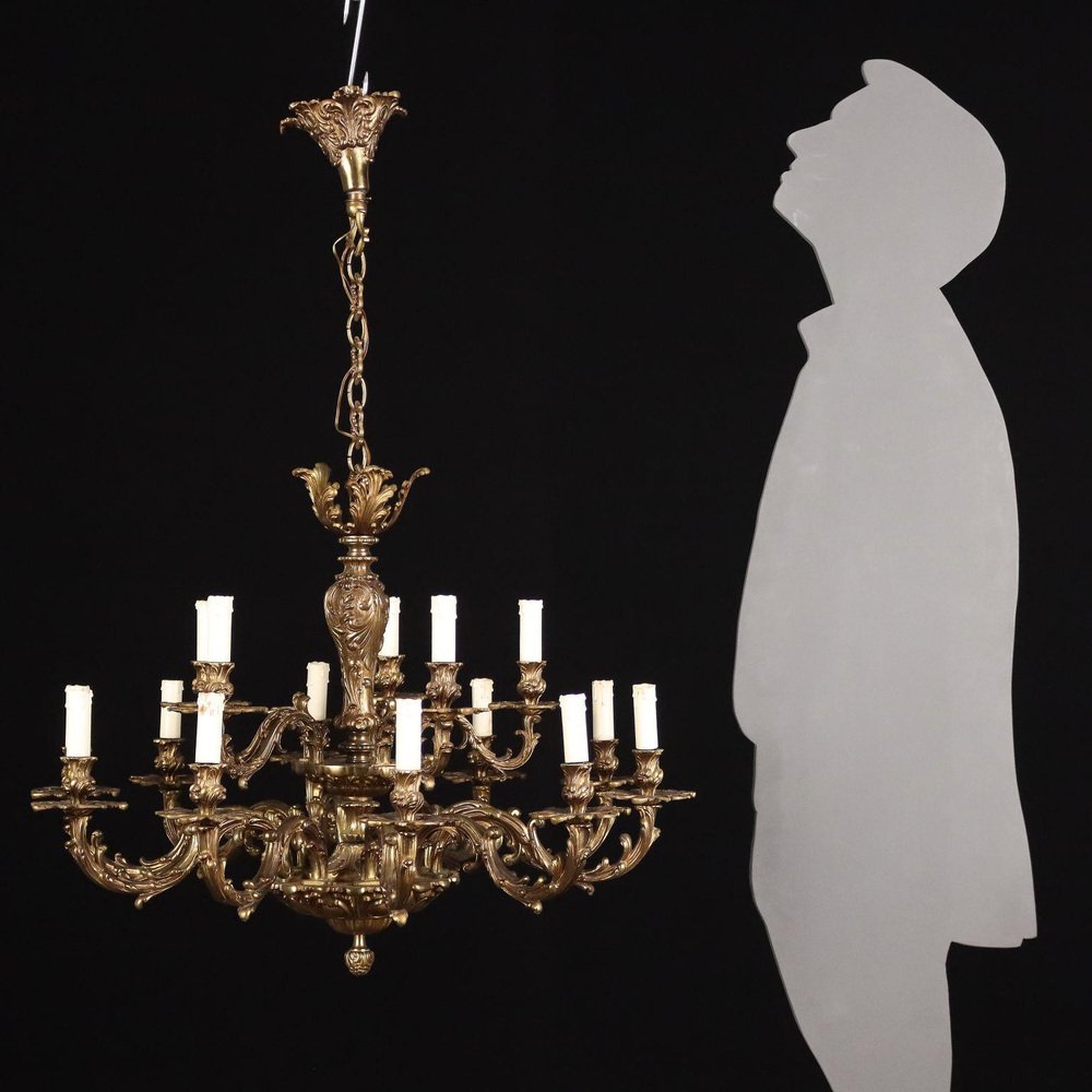 Rococo Style Chandelier in Gilded Bronze for sale at Pamono