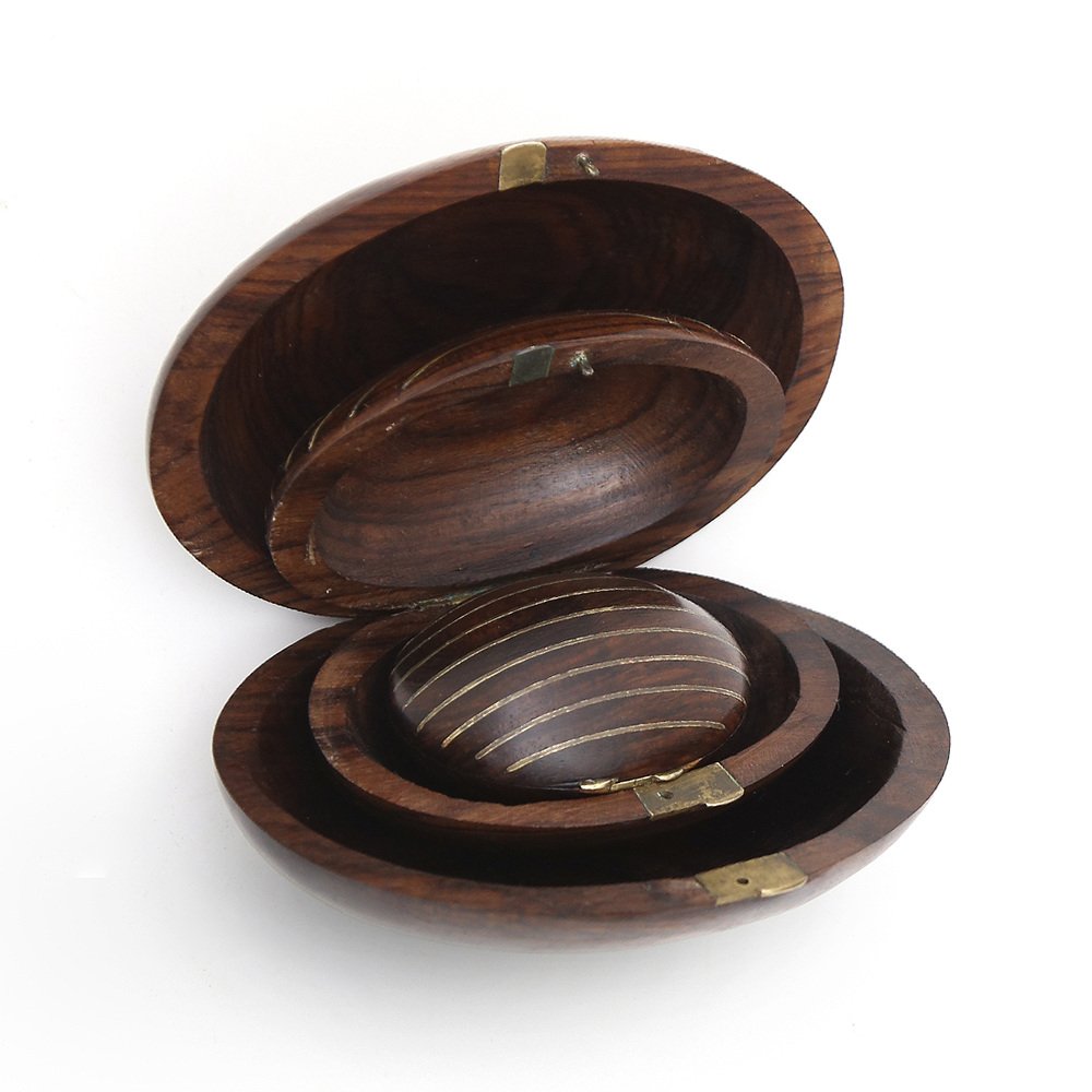 Wooden and Brass Clamshell Boxes, 1960s , Set of 3 for sale at Pamono