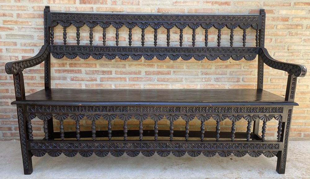 Antique Spanish Colonial Carved Walnut Bench, 1910s for sale at Pamono