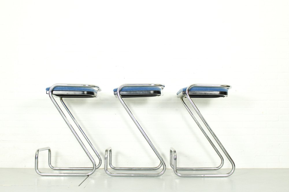 Italian Tubular Z Bar Stools in Chrome, 1970s, Set of 3 for sale at Pamono