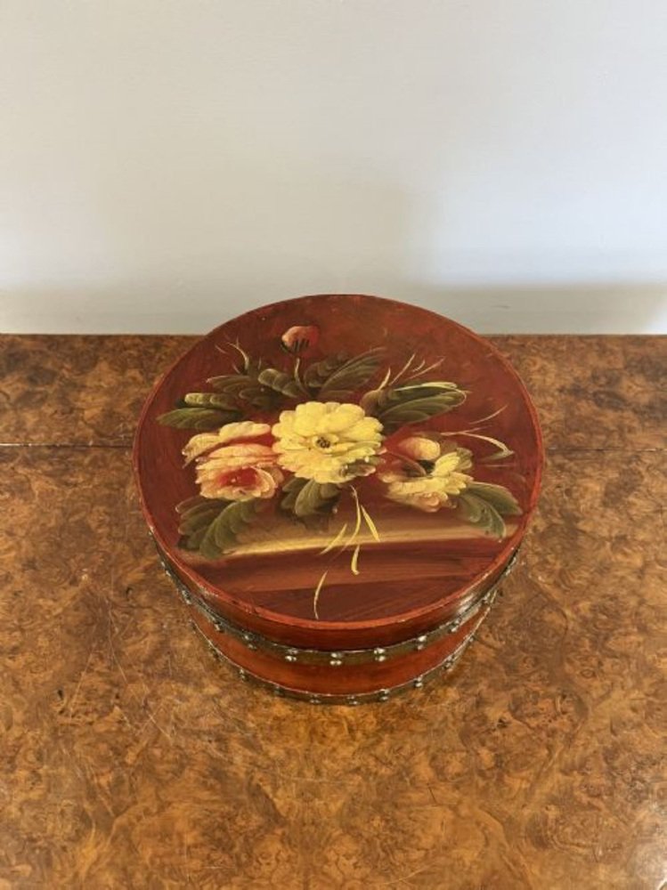 Hand Painted Circular Storage Boxes, 1920s, Set of 2 for sale at Pamono