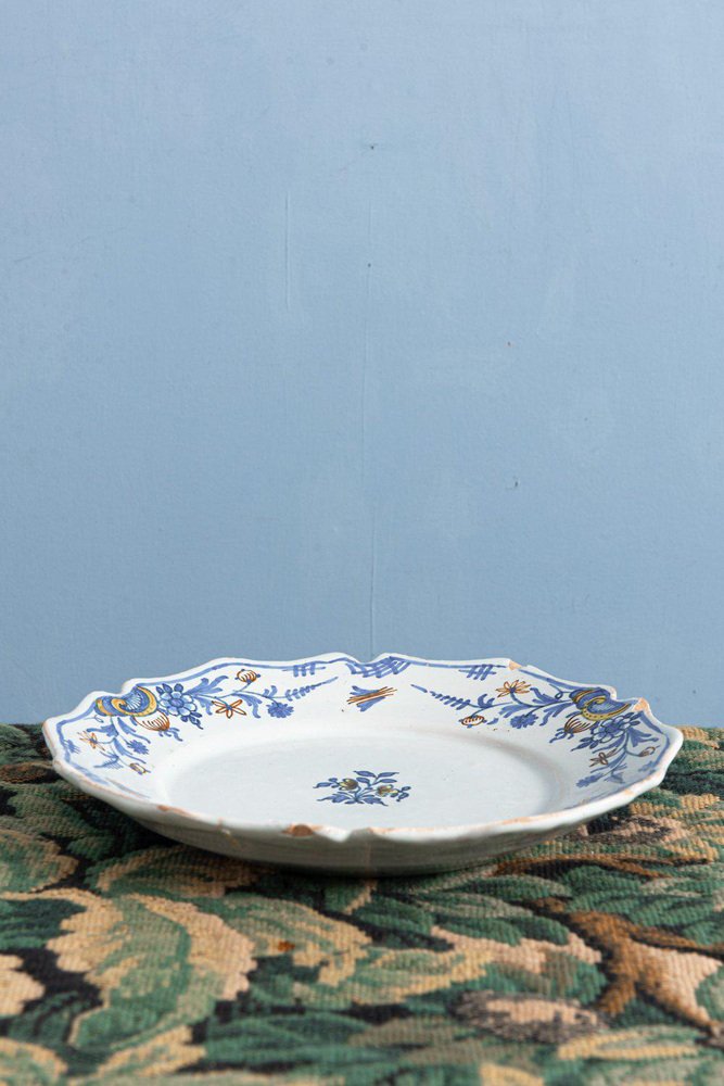 Antique Blue Rococo Plate, 1700s for sale at Pamono