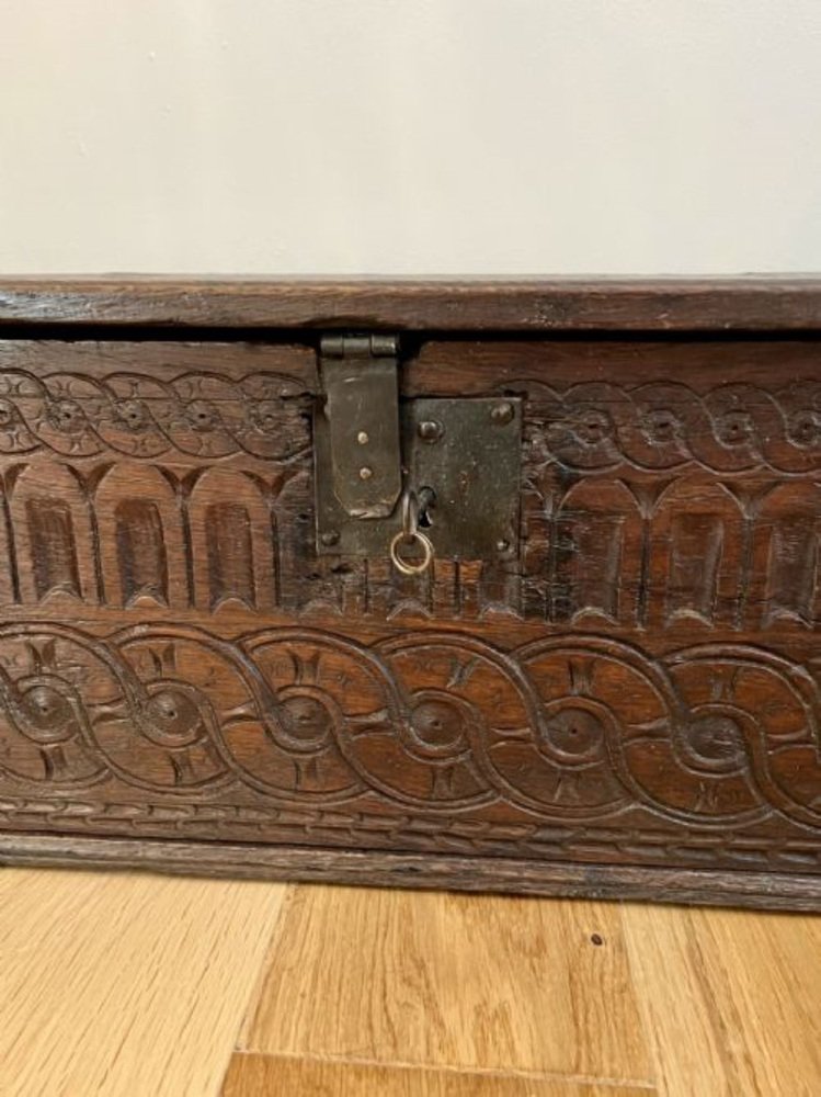 17th Century Oak Bible Box, 1700s for sale at Pamono