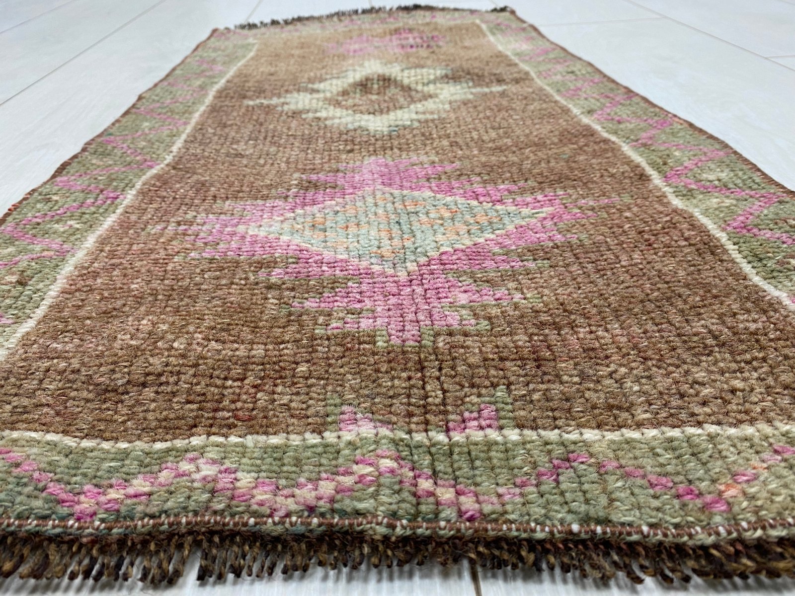 Small Vintage Hand-Knotted Wool Rug for sale at Pamono