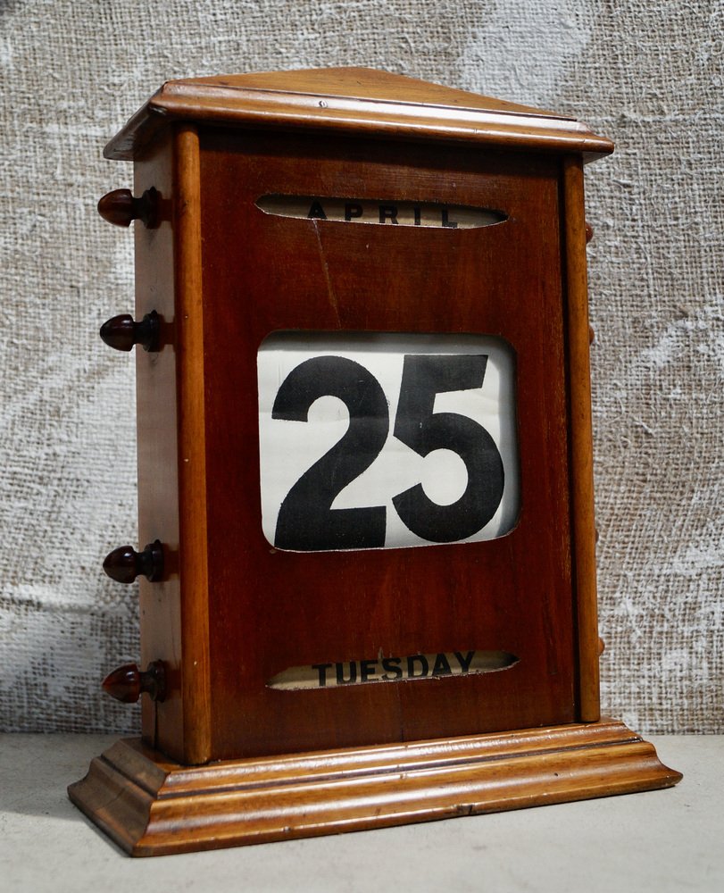 Vintage Perpetual Calendar, 1890s for sale at Pamono