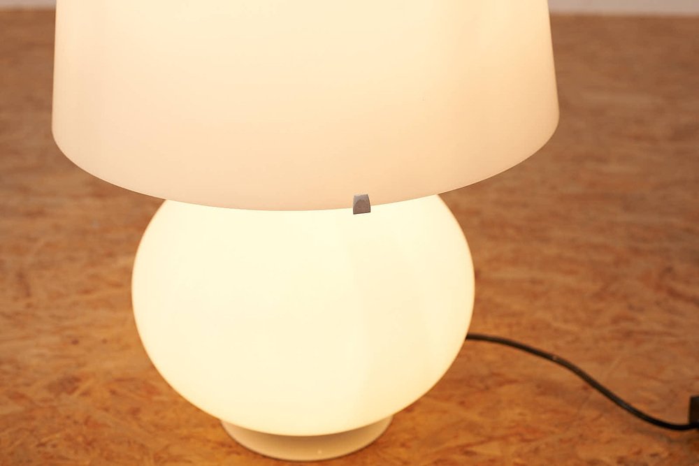 Large Table Lamp in White and Satin Glass by Max Ingrand for Fontana ...