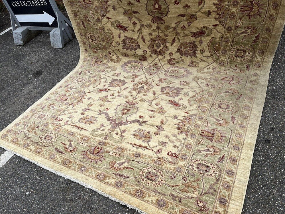 Country House Rug with Floral Pattern for sale at Pamono