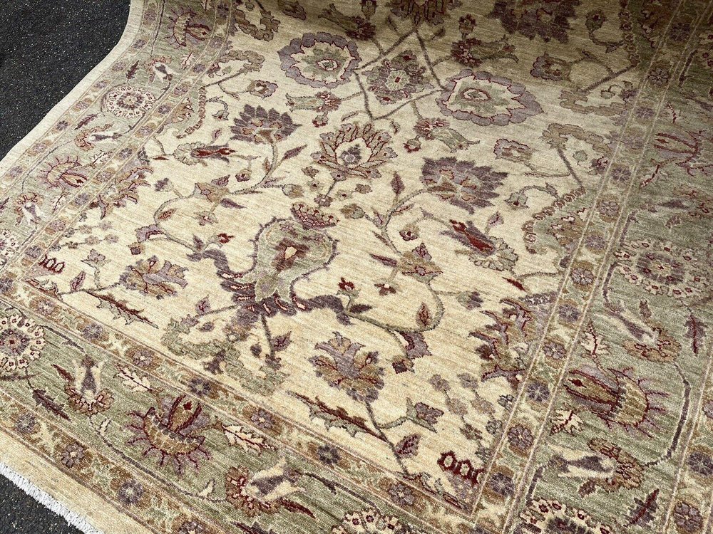 Country House Rug with Floral Pattern for sale at Pamono