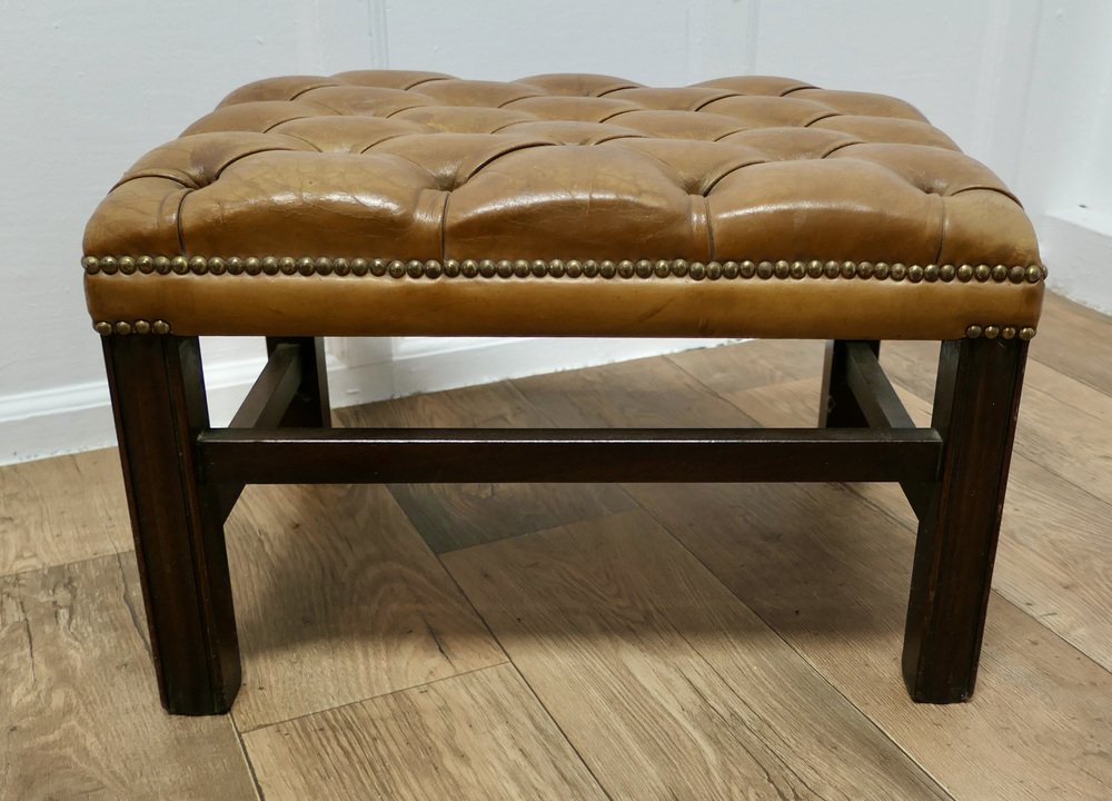 Deeply Buttoned Chesterfield Tan Leather Library Stool for sale at Pamono