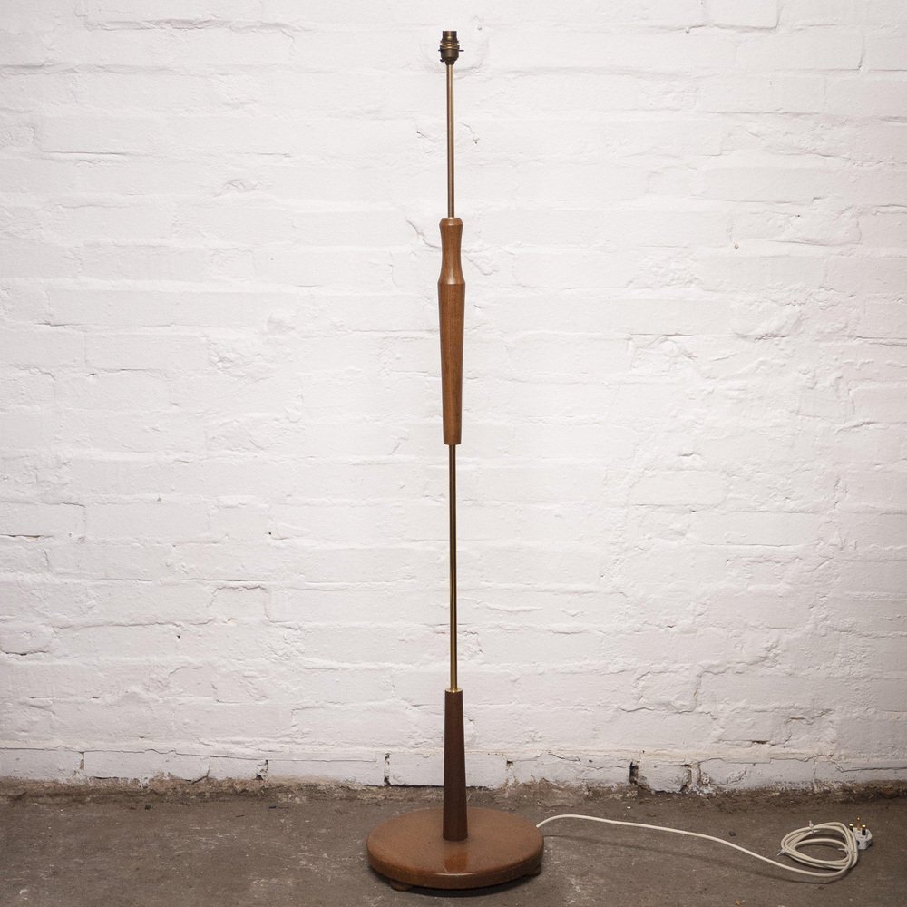 Tall Mid-Century Teak and Brass Floor Lamp, 1960s for sale at Pamono