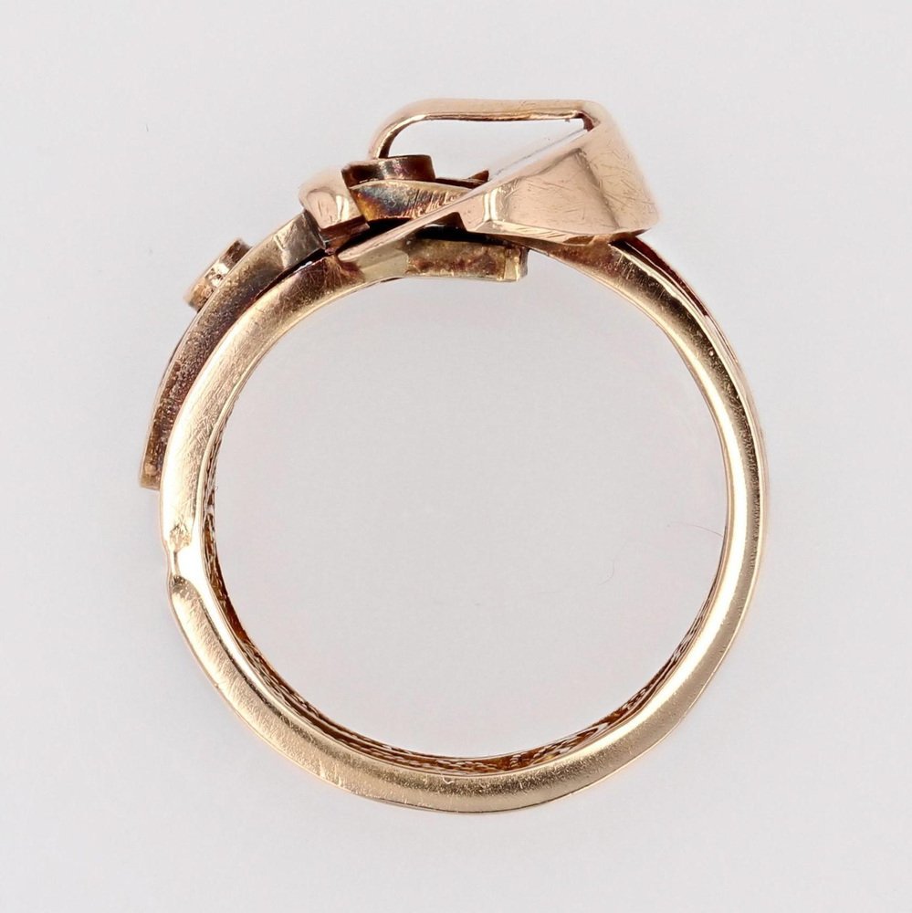 18 Karat Yellow Gold Filigreed Belt Ring, 1960s for sale at Pamono