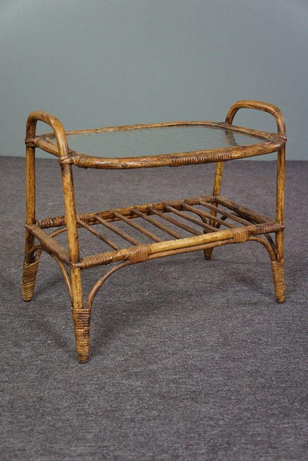 Tavolino in vimini olandese con ripiano in vetro latte in vendita su Pamono
