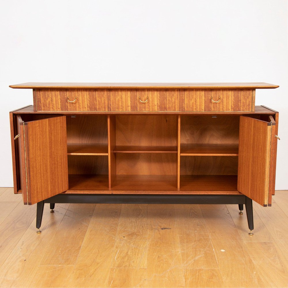 Mid-Century Tola & Schwarzes Sideboard von G-Plan, 1950er bei Pamono kaufen