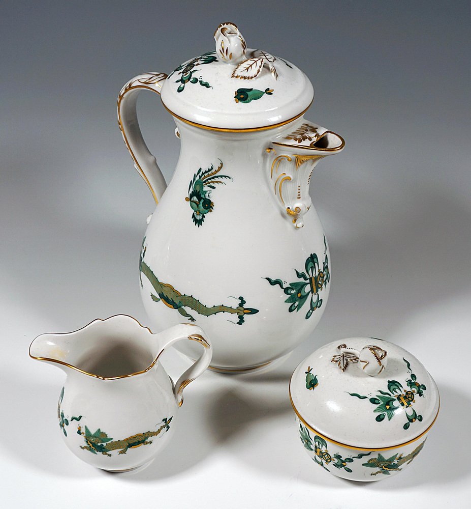 20th Century Meissen Coffee Set with Dragon in Green & Gold, 1980s, Set of 22 for sale at Pamono
