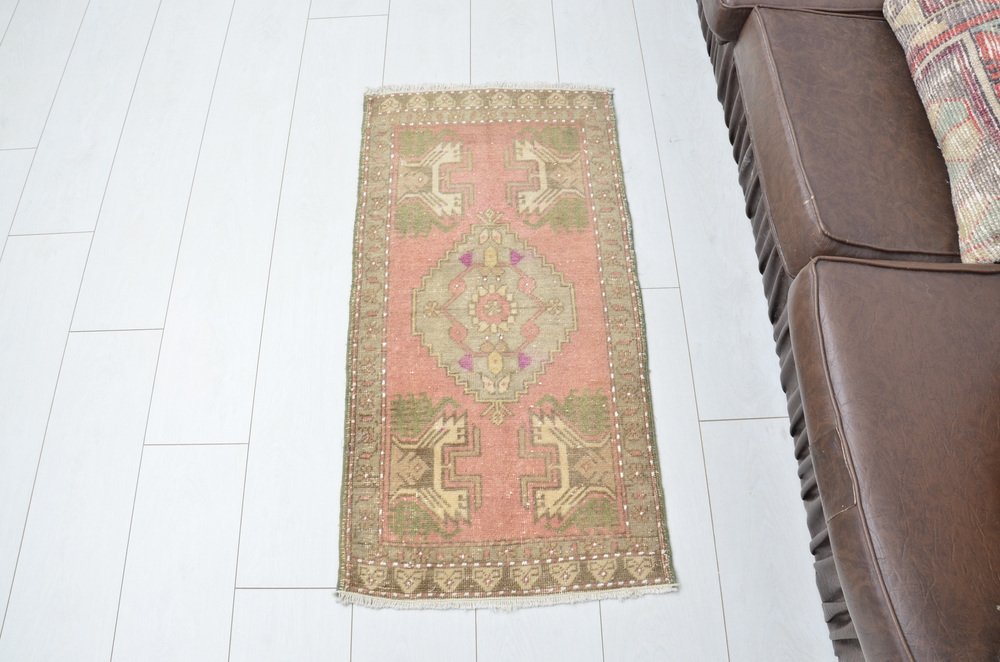 Turkish Low Pile Natural Mini Outdoor Decor Rug for sale at Pamono
