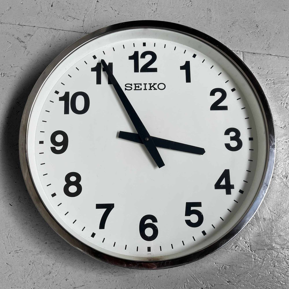 Industrial Seiko KH411S Wall Clock, Japan, 1980s for sale at Pamono