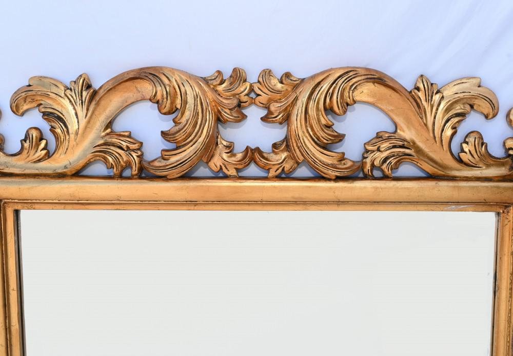 George II Rococo Gilt Glass Mirror for sale at Pamono