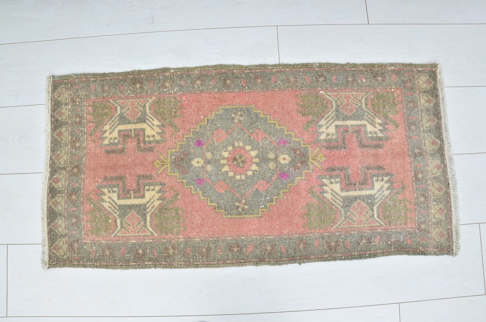 Small Modern Wool Mat Rug for sale at Pamono