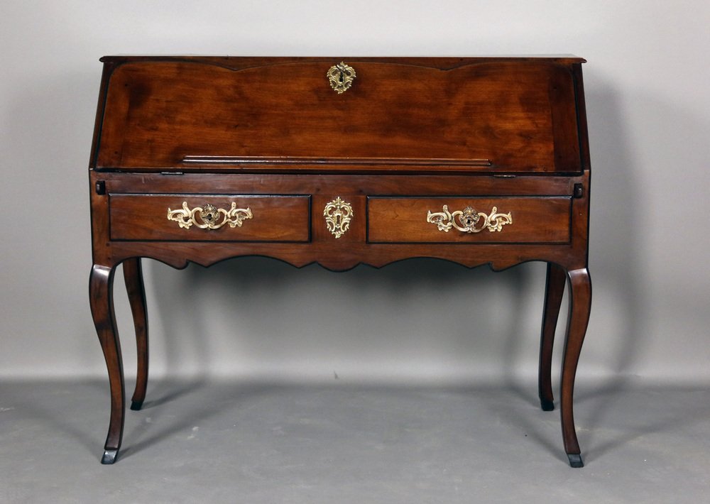 Antqiue Donkey Desk in Walnut for sale at Pamono
