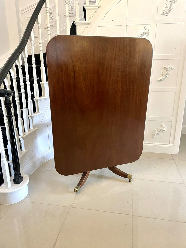 Large Regency Figured Mahogany Dining Table, 1830s for sale at Pamono
