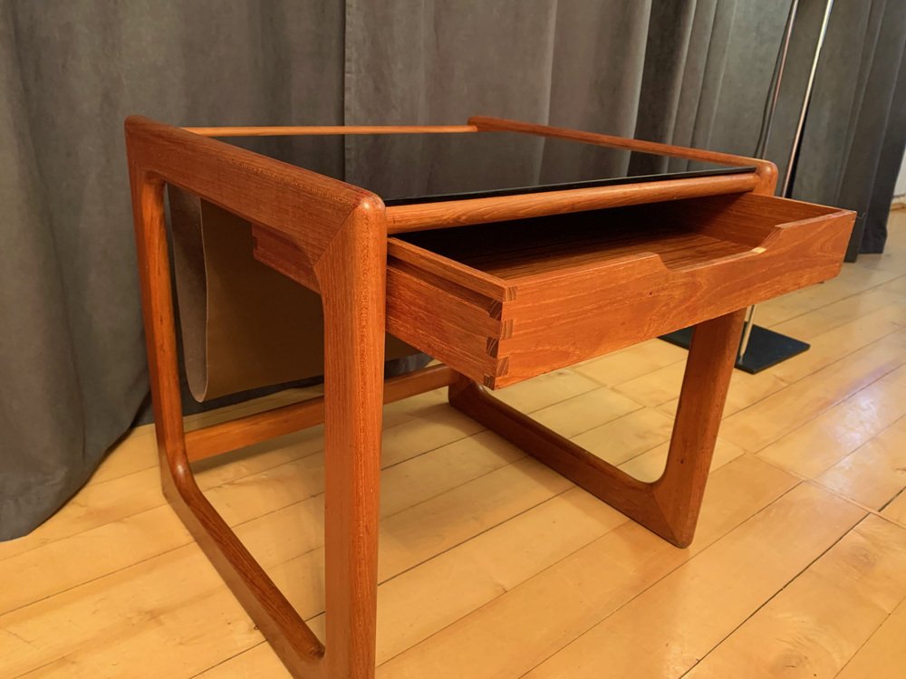 Vintage Danish Newspaper Table from Salin Nyborg, 1960s for sale at Pamono