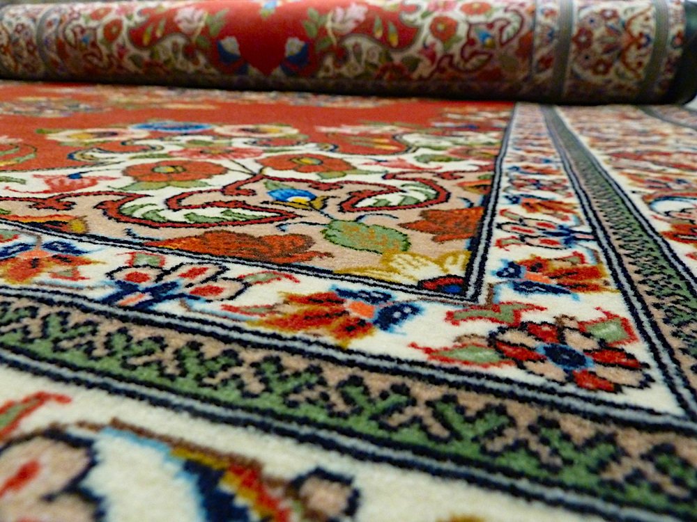 Vintage Ghom Rug, 1970s for sale at Pamono