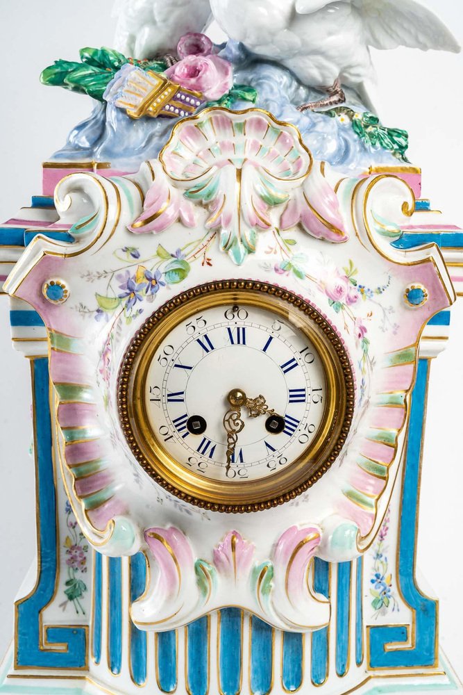 Early 20th Century Porcelain Clock for sale at Pamono