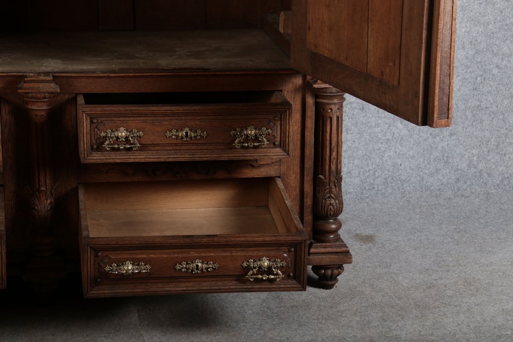 Antique Wilhelminian Oak Cabinet, 1880s for sale at Pamono