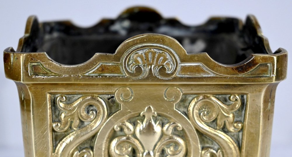 Golden Bronze Cache Pot, Late 19th Century for sale at Pamono