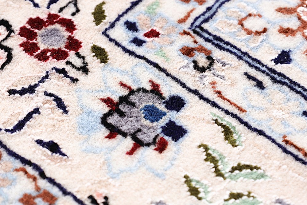 Vintage Nain Rug, 2000s for sale at Pamono