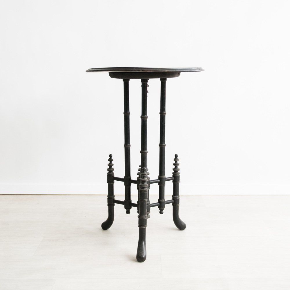 Round Coffee Table, 1890s for sale at Pamono