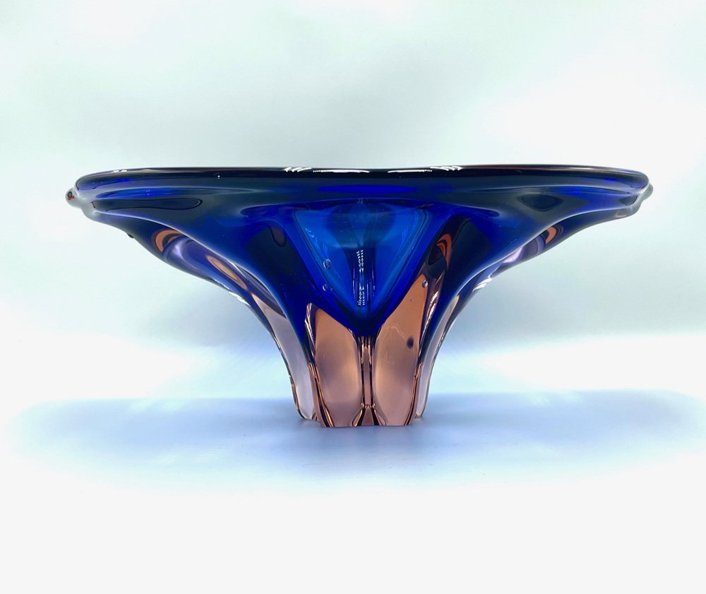 Art Glass Bowl attributed to Josef Hospodka for Chribska Sklarna, 1960s ...