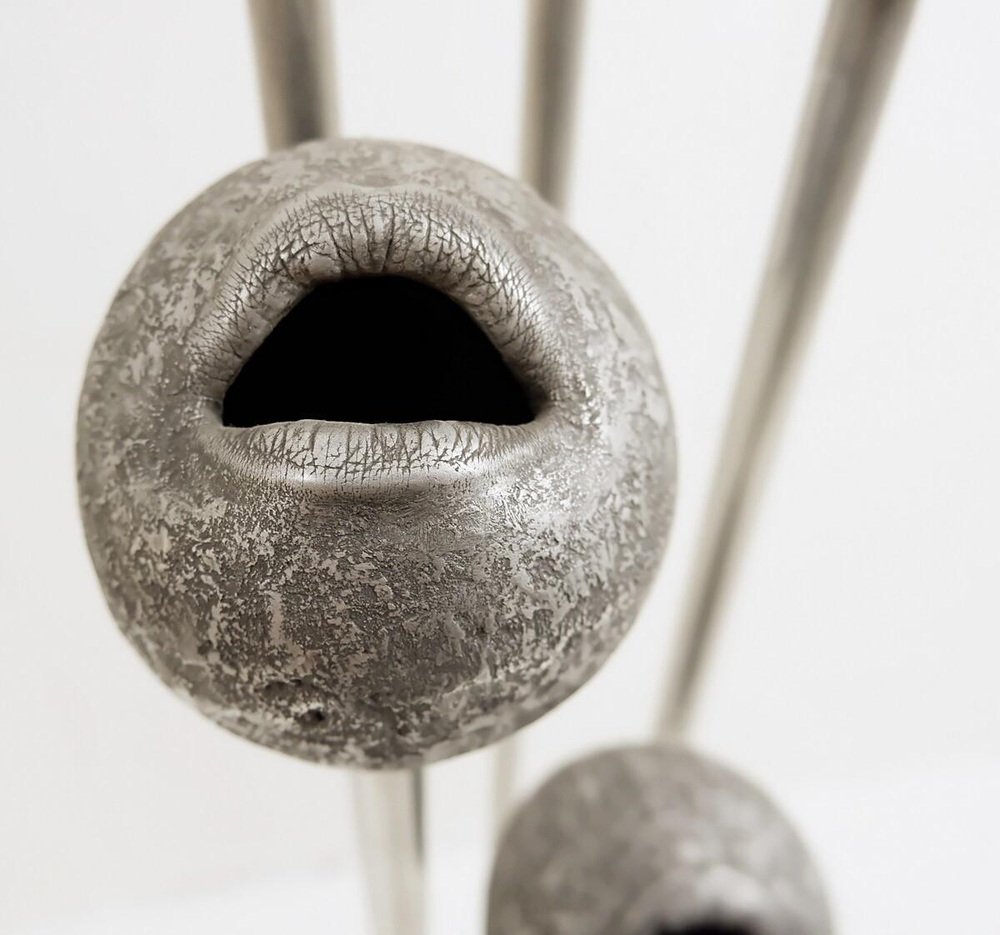 Abstrakte Lippen Skulptur aus Metall von John Cotter, 1970er bei Pamono ...