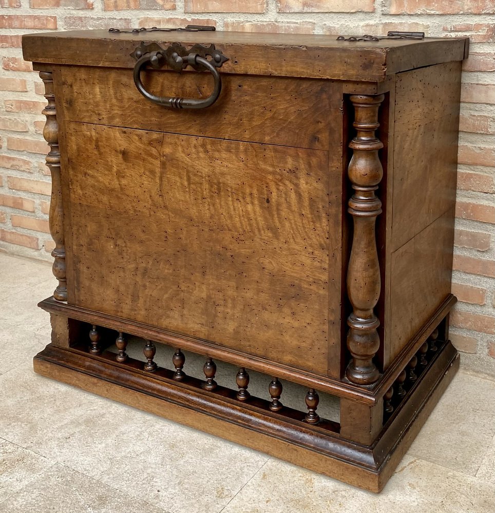 Early 20th Century French Hand-Carved Wooden Trunk for sale at Pamono