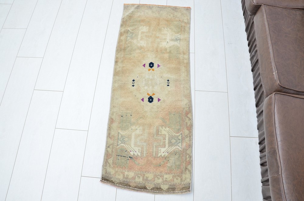 Small Hand Woven Turkey Bohemian Entryway Mat Rug for sale at Pamono