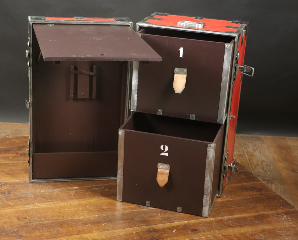 Trunk with 2 Drawers for sale at Pamono