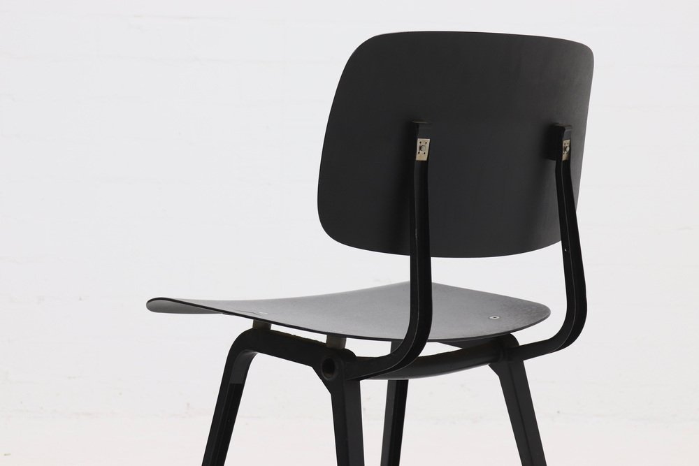 Revolt Chair by Friso Kramer for Ahrend De Cirkel, 1960s for sale at Pamono