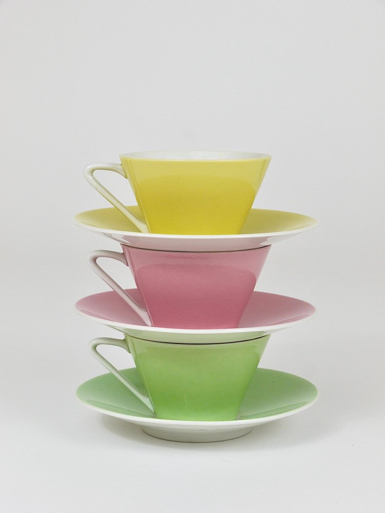 Mid-Century Pastel Porcelain Daisy Coffee Cups from Lilien, Austria, 1950s, Set of 12 for sale ...