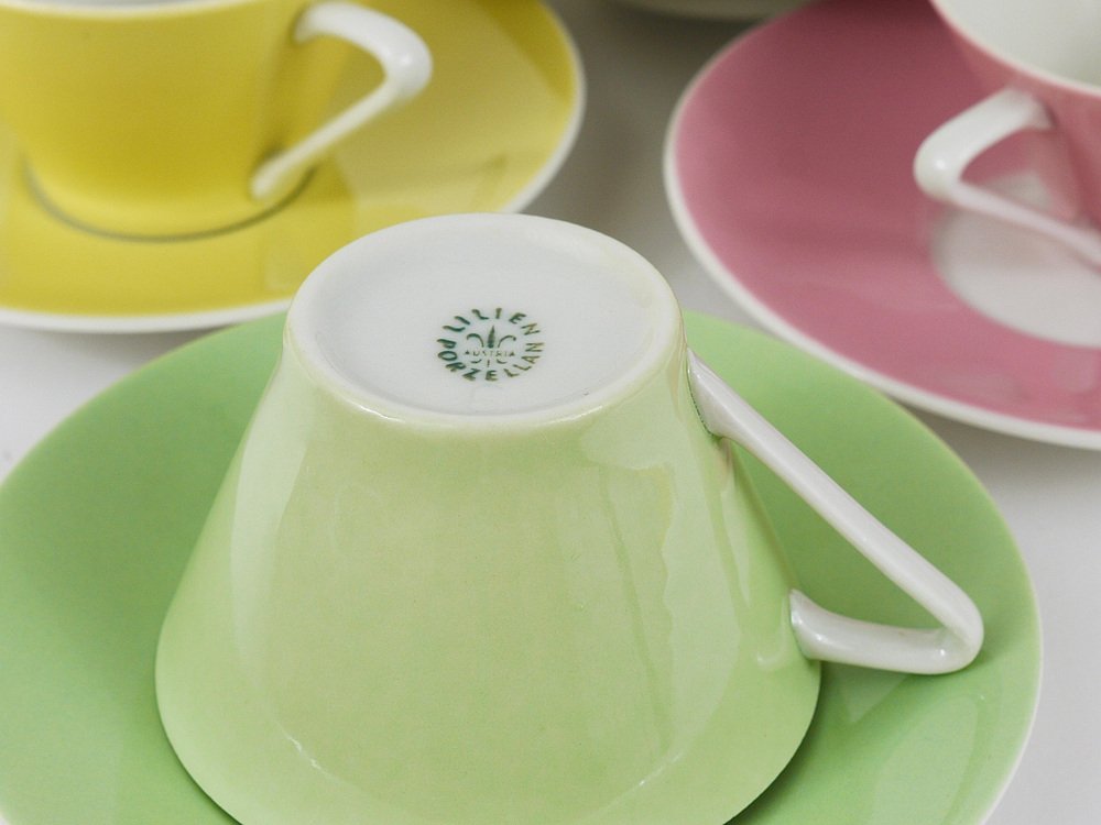 Mid-Century Pastel Porcelain Daisy Coffee Cups from Lilien, Austria, 1950s, Set of 12 for sale ...