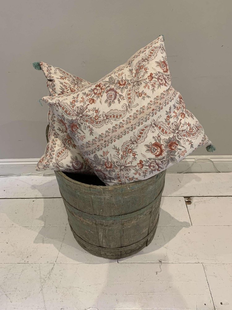 Large 18th Century Swedish Barrel for sale at Pamono