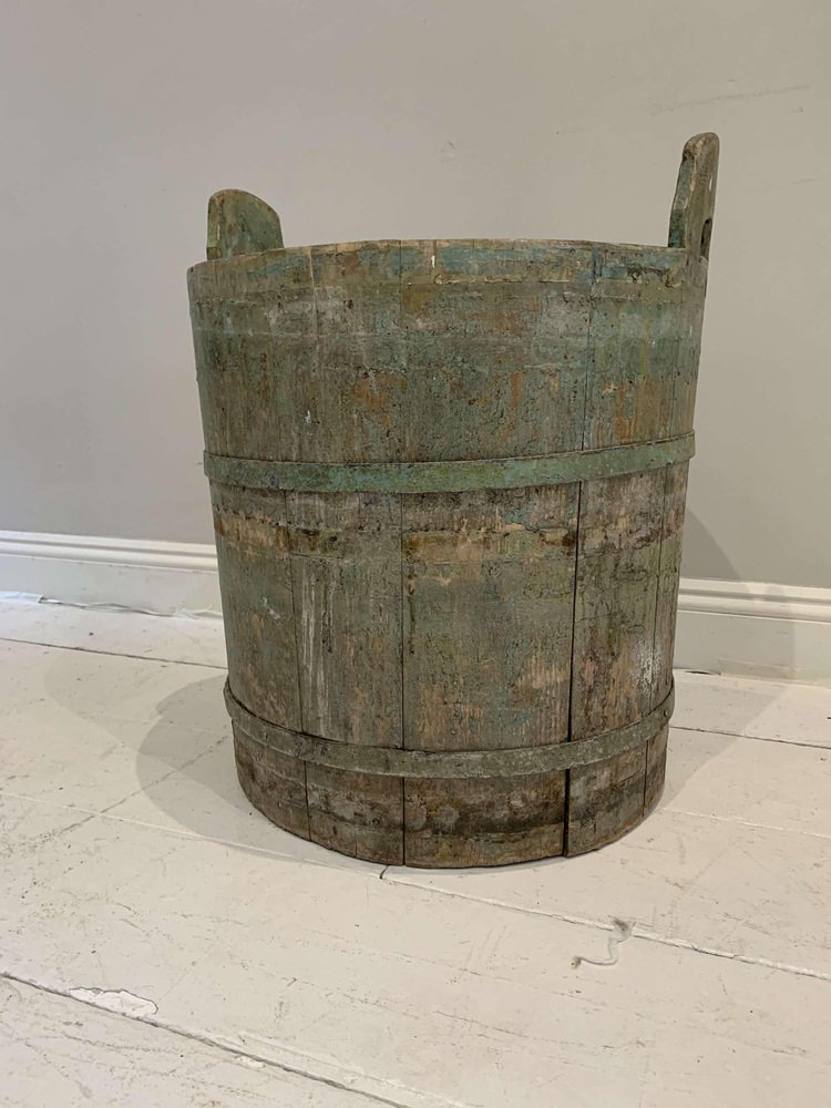Large 18th Century Swedish Barrel for sale at Pamono