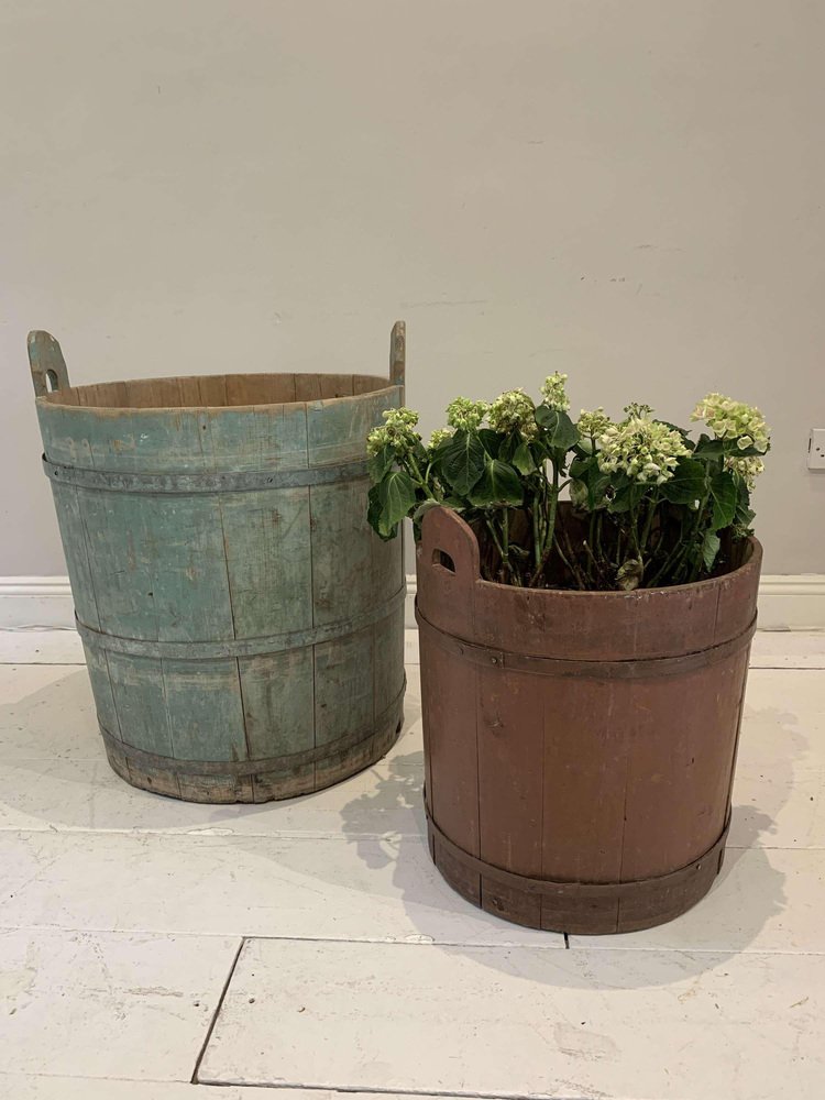 18th Century Swedish Barrel for sale at Pamono