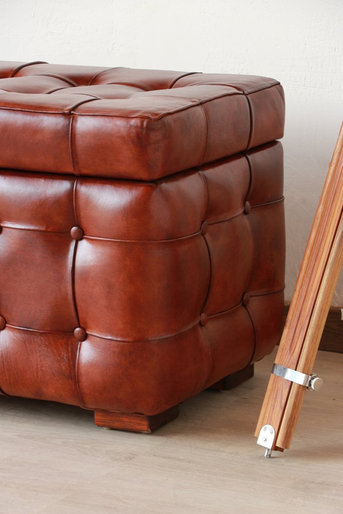 Chesterfield Style Leather Model Jack Chest by Olivier de Schrijver ...